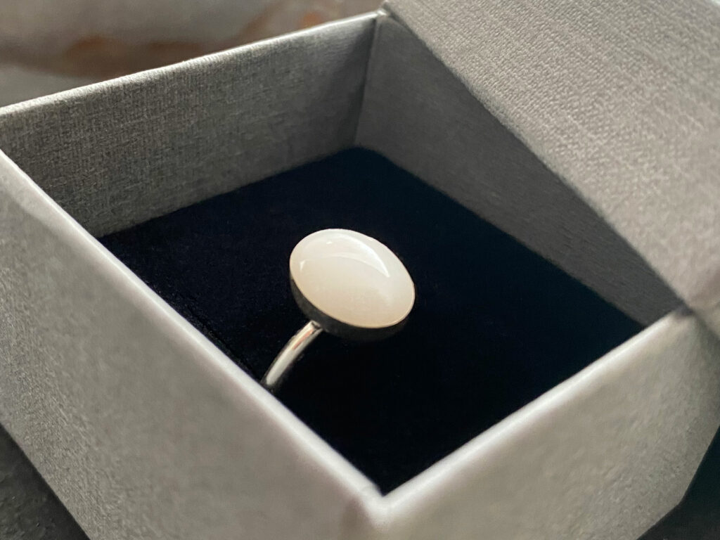 Design Your Own, Oval Ring | Design Your Own | KeepsakeMom